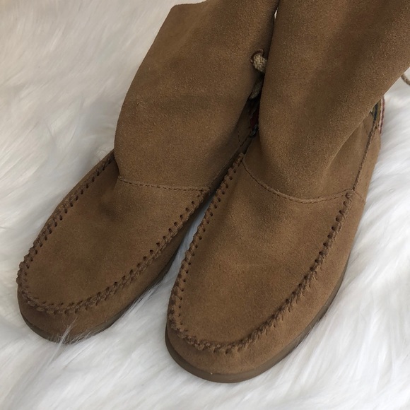 Sanuk | Shoes | New Sanuk Julep Moccasin Boots Chestnut Size 5 | Poshmark